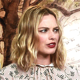 Download Margot Robbie Celebrity PFP