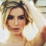 Download Woman Face PFP