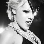 Download Music Pink (Singer) PFP