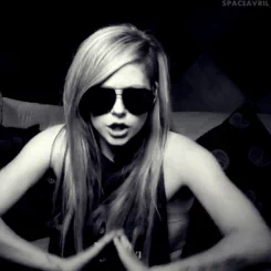 [20+] Avril Lavigne PFP